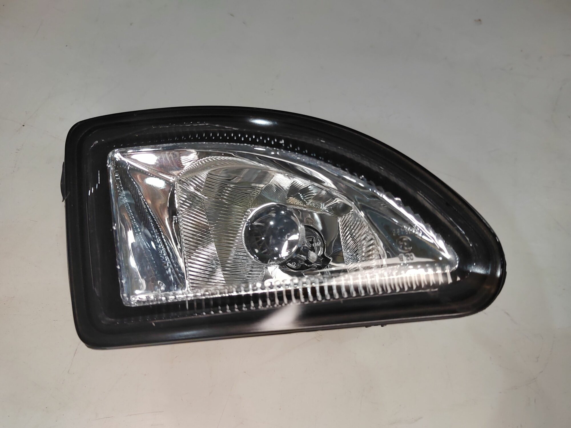 Фара противотуманная правая Tagaz C190 [2.4 16V 5MT внедорожник 4X4] 4116200U1010