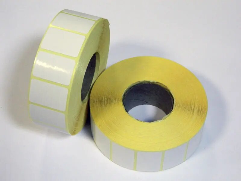 Этикетка TTP 30 х 25 мм, втулка d76 (5000 шт.) {04-030-025-5A019Zr}