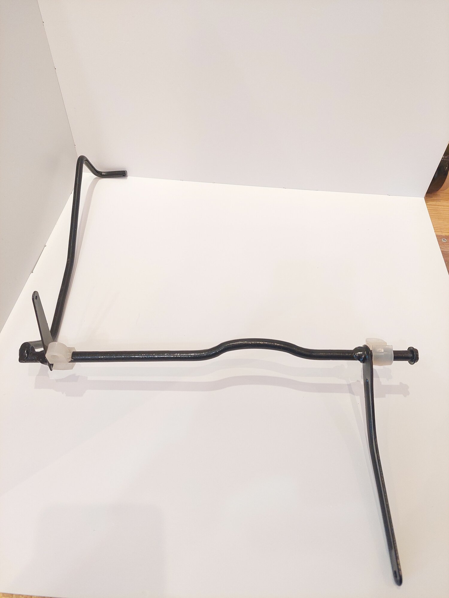 Вал привода (педаль) акселератора ВАЗ 2101-2107