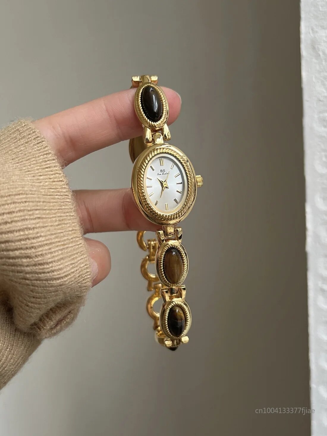 Наручные часы MOONBIFFY