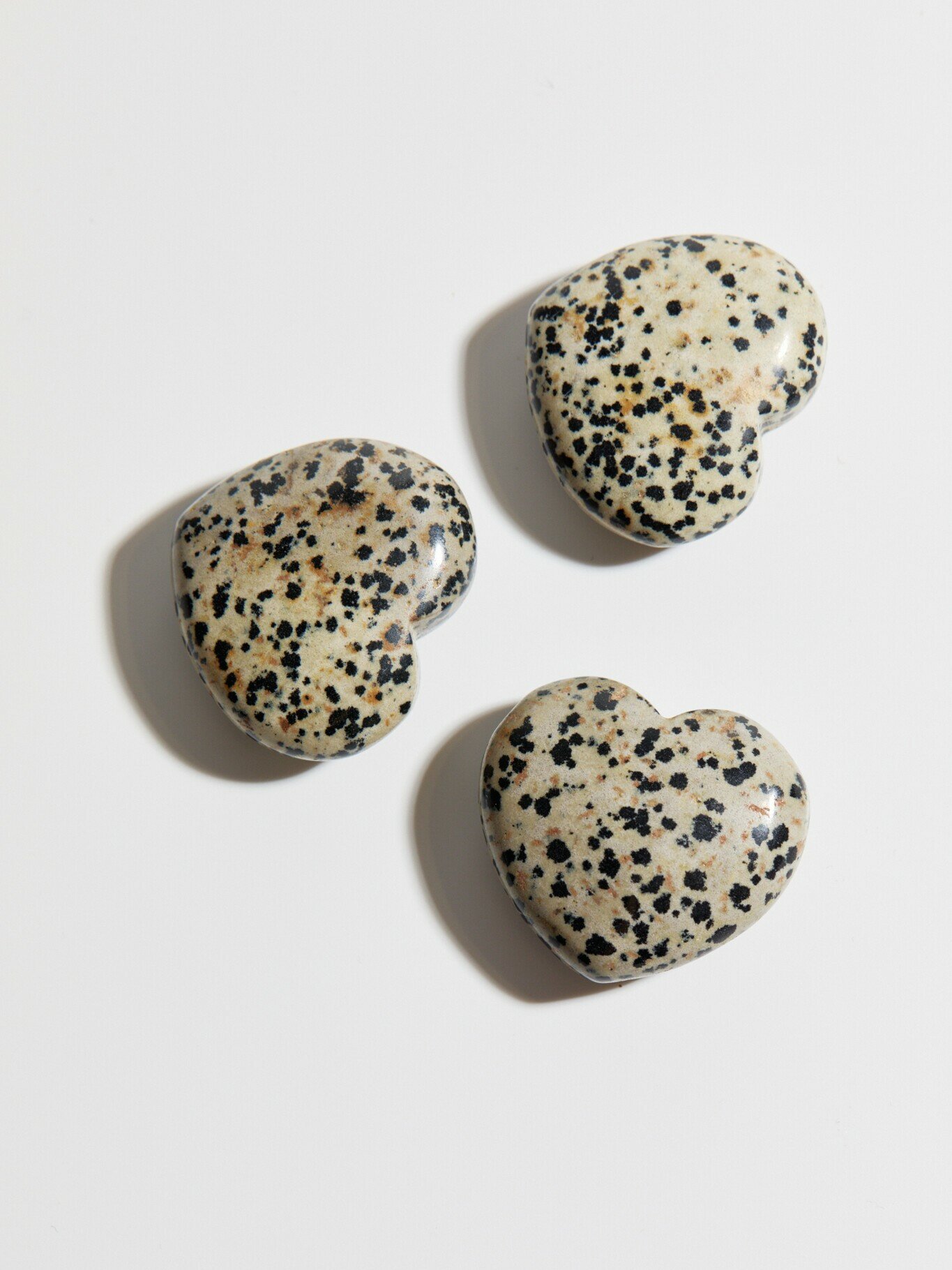 Сердечко из далматиновой яшмы QUARZ, 4 см, натуральный камень, 1 шт.