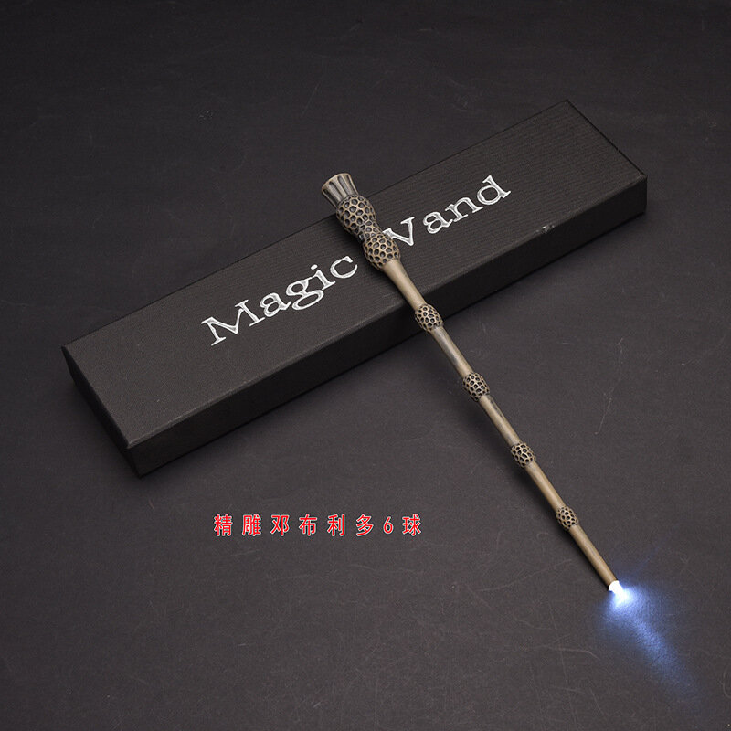 Светящаяся палочка Гарри Поттера, кирка, светодиодная батарея, светящаяся версия с тонкой резьбой Гермионы и Дамблдора, светящаяся магическая палочка