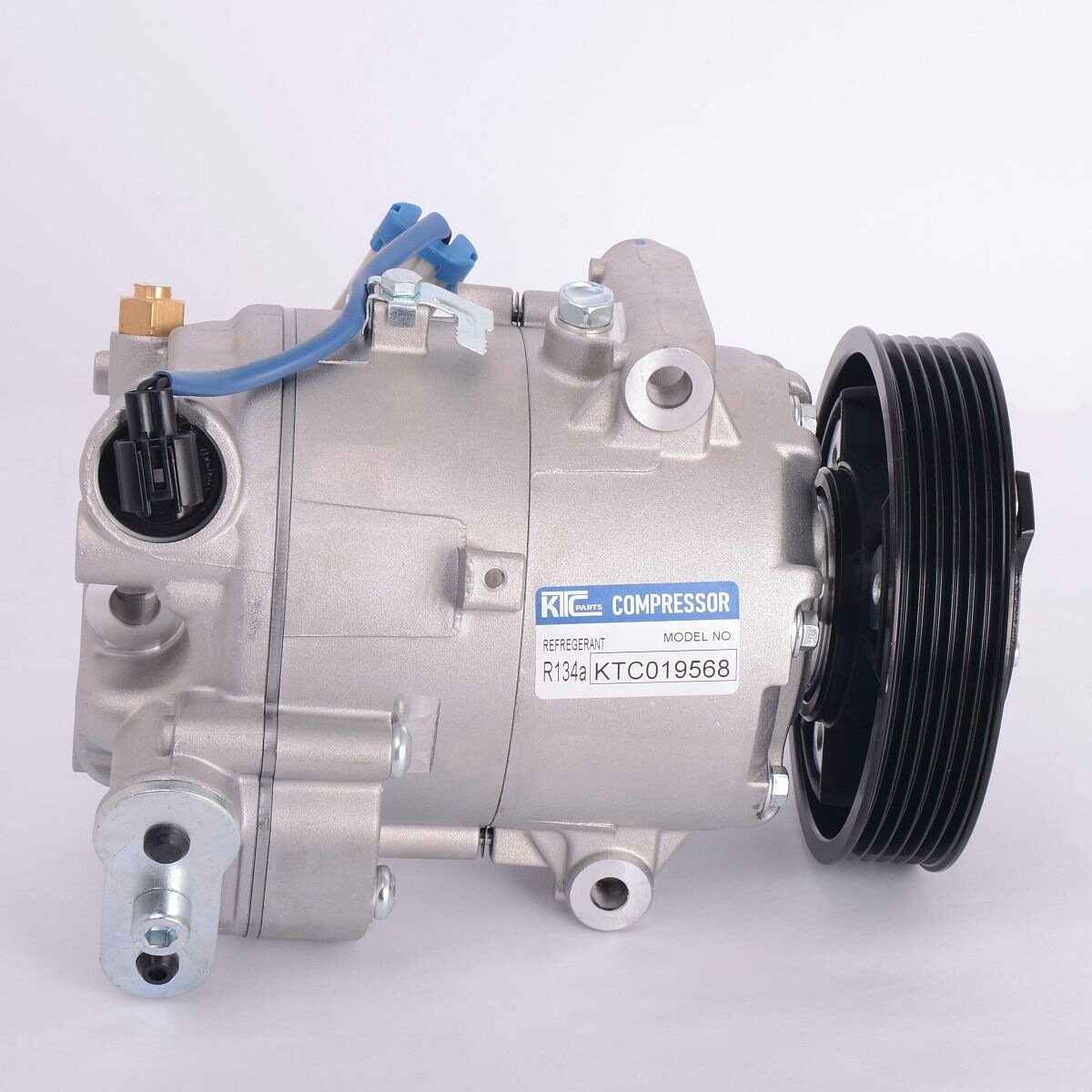 Компрессор Astra J Zafira GM Buick 13250606 13271266 1618047 401351739 TSP0155967 1140864 6PK (019568)