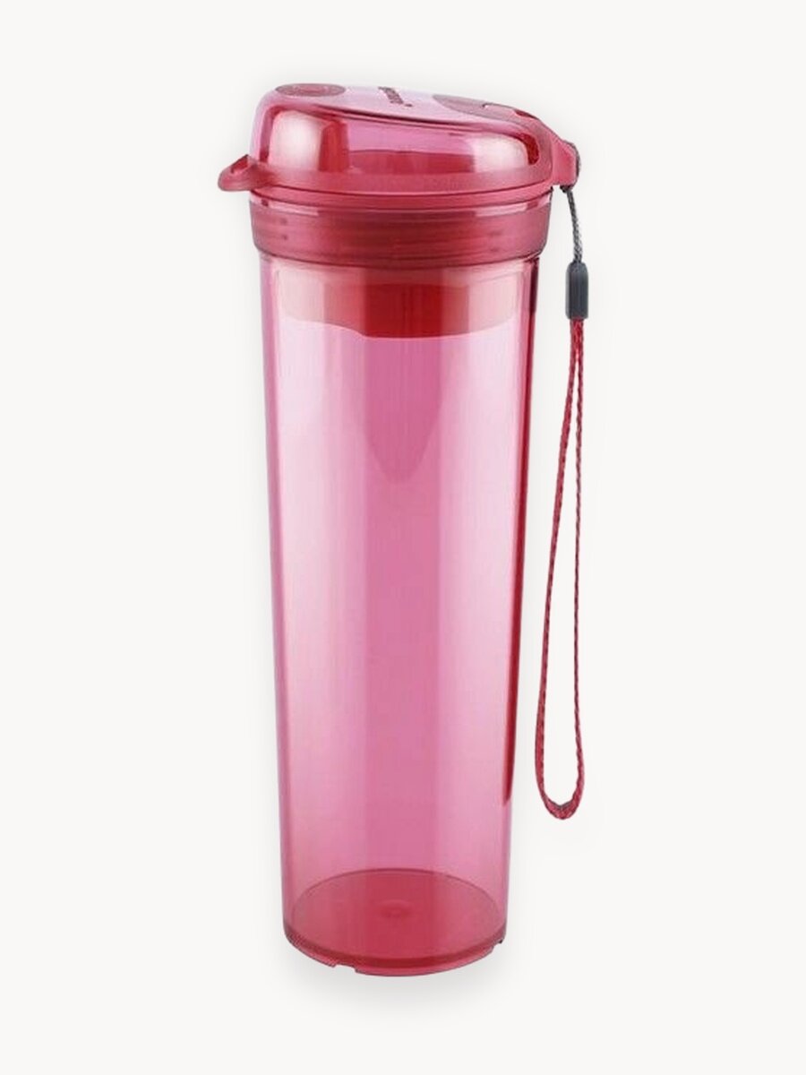 Бутылка "Глэм" 600мл со вставкой-ситом, красная . Tupperware