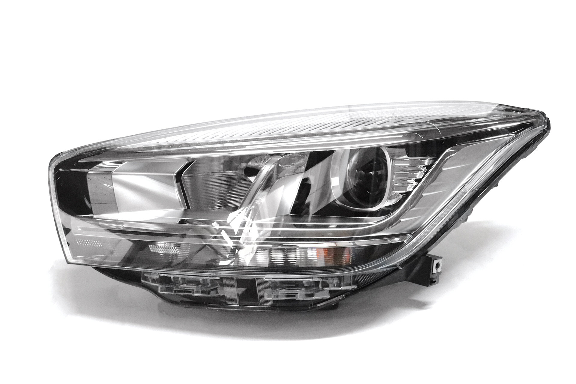 Фара передняя левая T19 Галоген Chery Tiggo 4 (605000109AA)