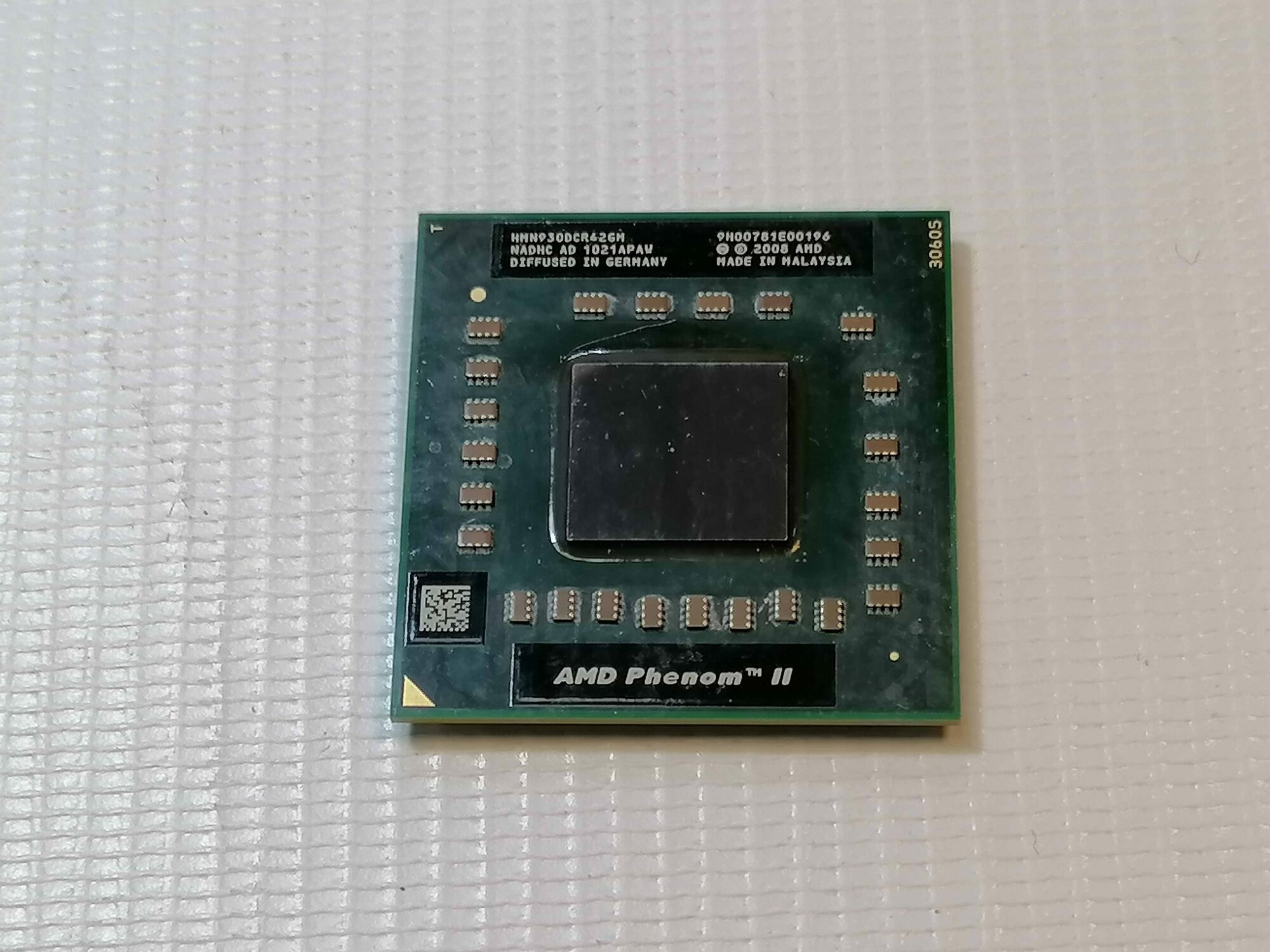 Процессор AMD Phenom II Quad-Core Mobile N930