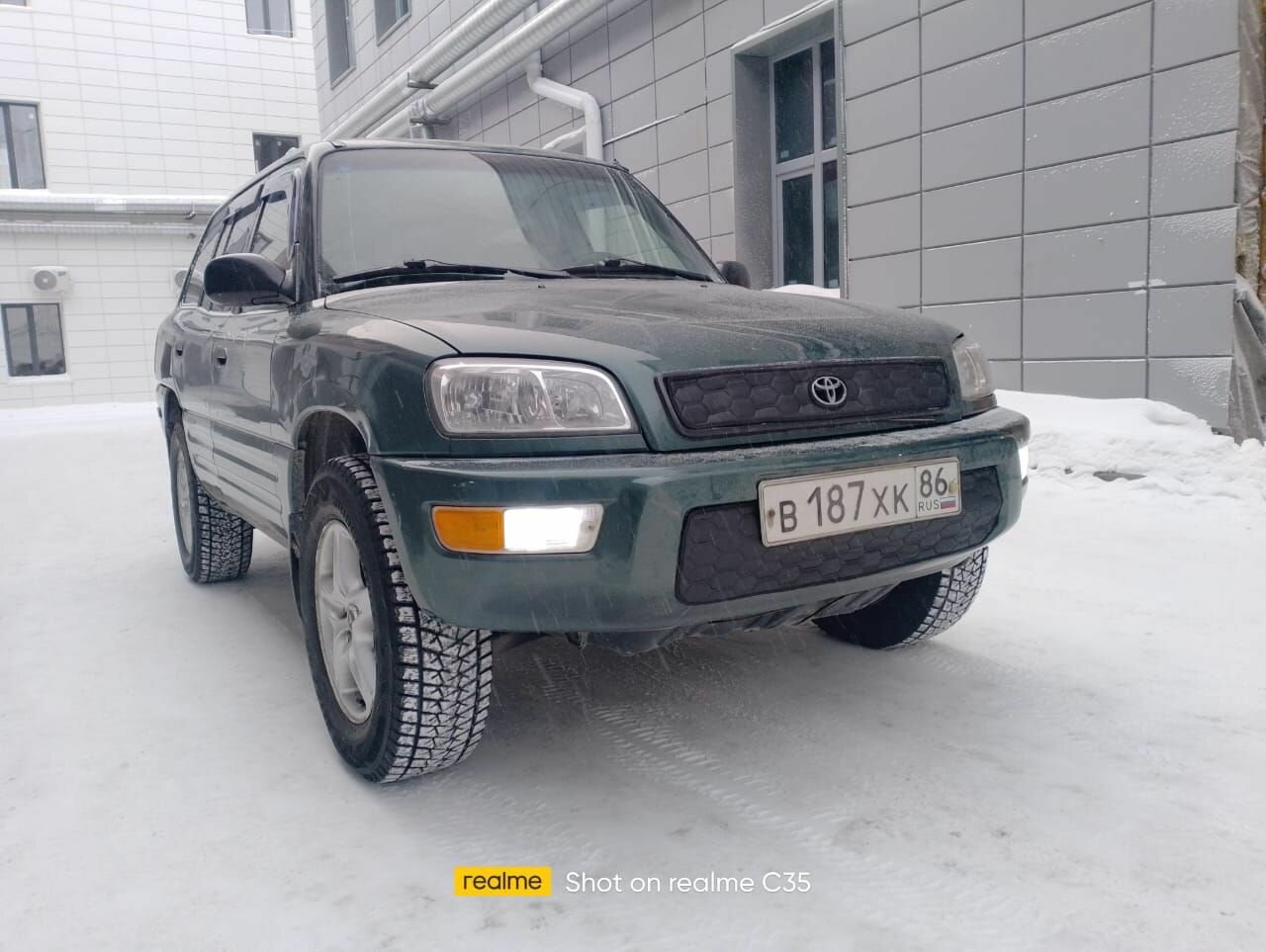 Утеплитель радиатора и бампера для Toyota RAV4 1994 - 2000 XA10