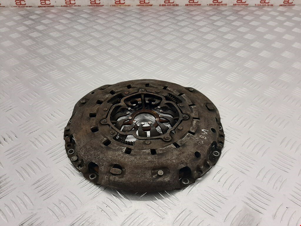 Корзина сцепления Renault Megane 2 302053148R арт. 832293