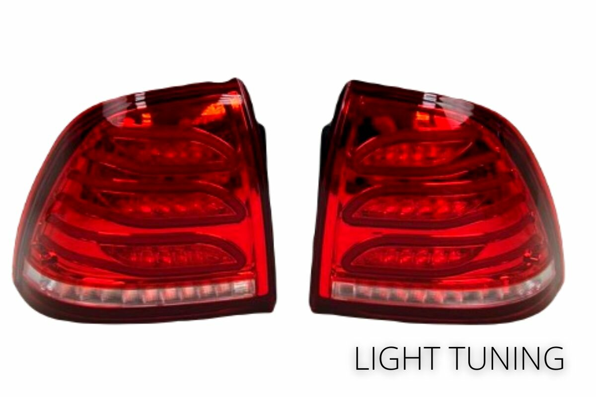 Задние светодиодные Тюнинг фонари в стиле Mersedes AMG на Lada Priora (красные)