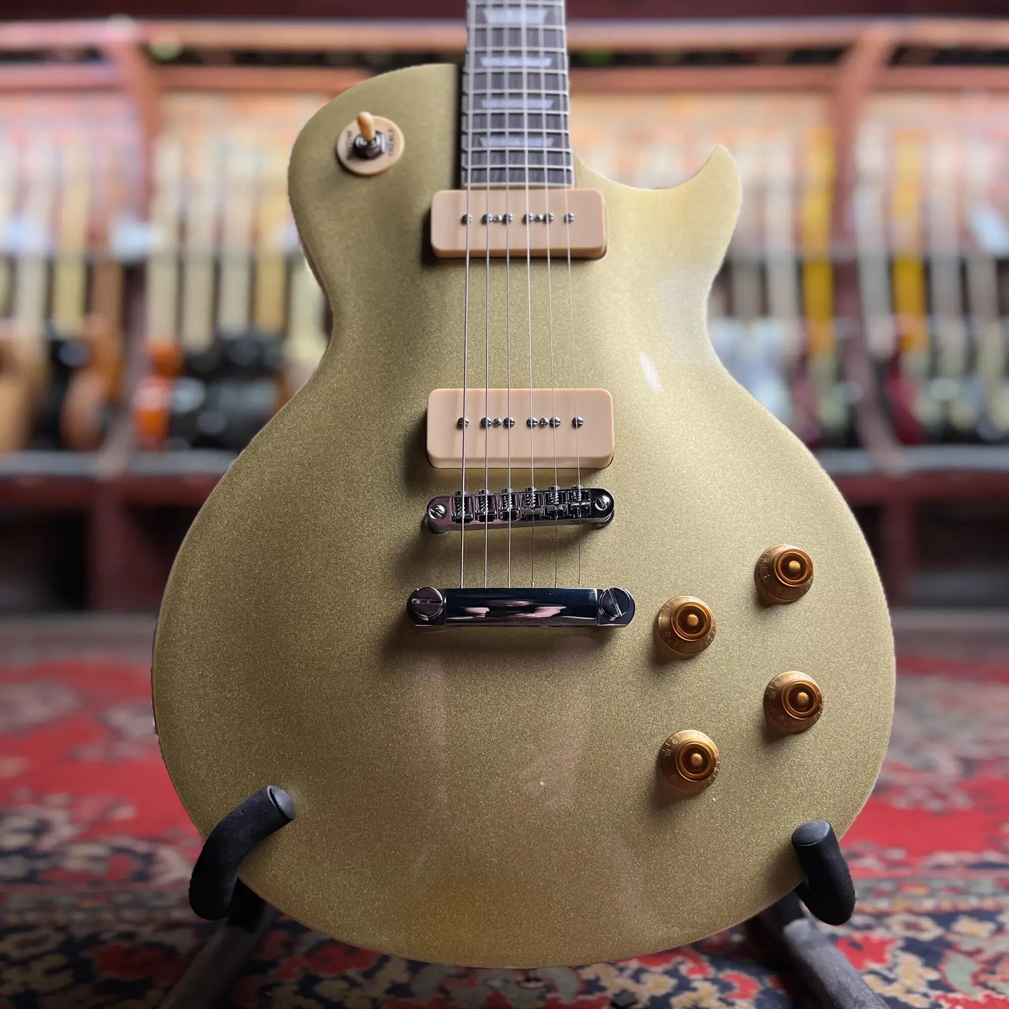 Электрогитара J&D Guitars LSC Les Paul P90 Gold
