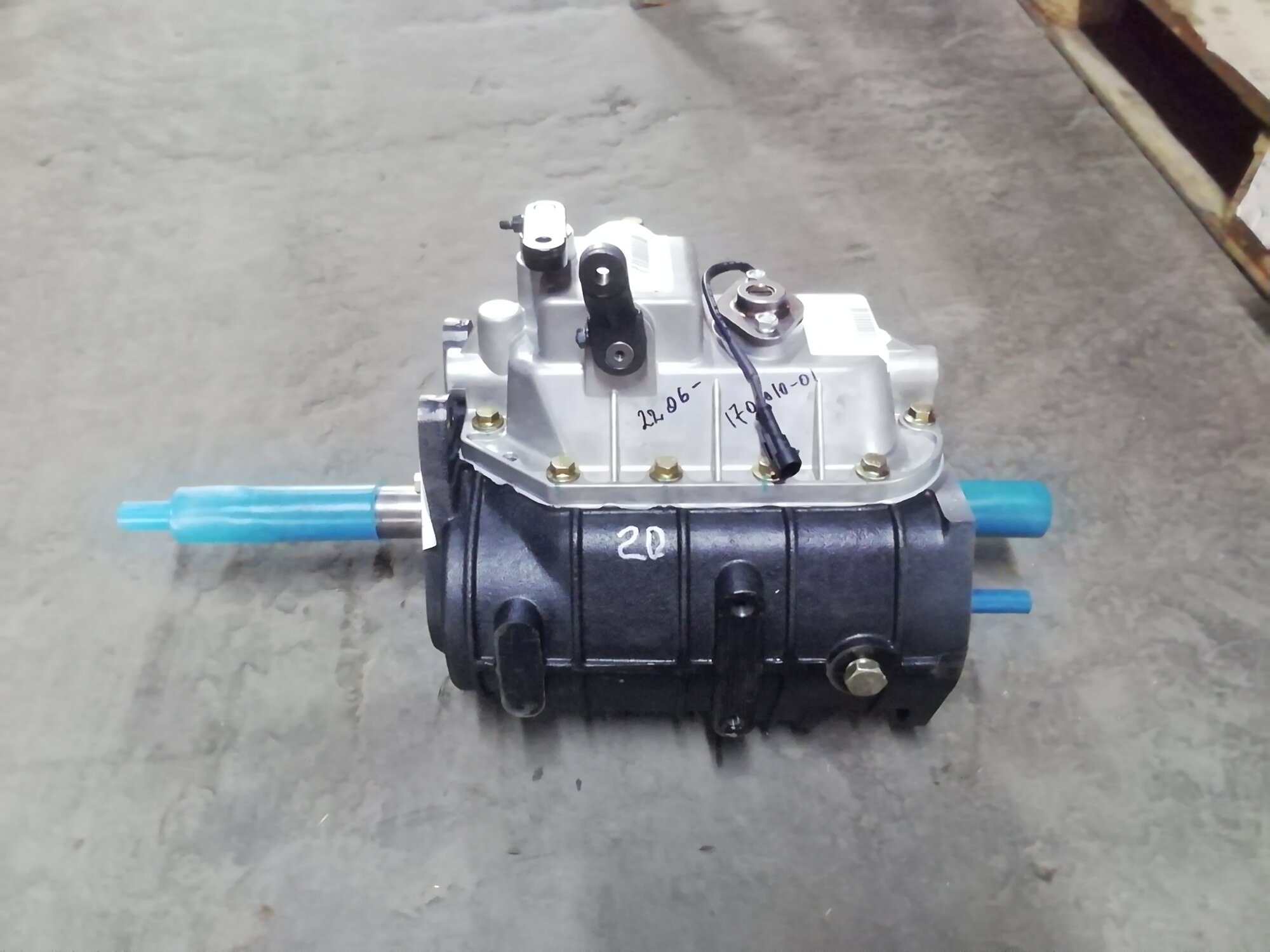 2206-1700010-01 КНР - Коробка передач 5-ти ступ. УАЗ-452 (под леп. сцепл)(ANRAN2310-00899)