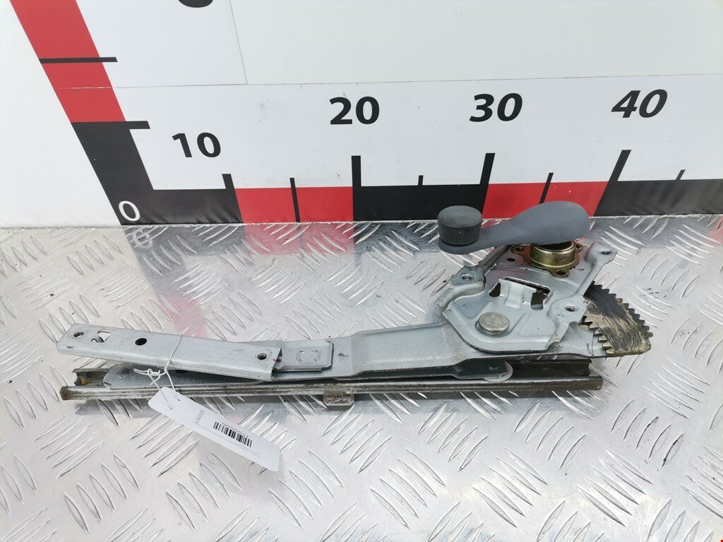 Стеклоподъемник механический двери задней правой Daewoo Matiz (M100) 96314614 арт. 1590500