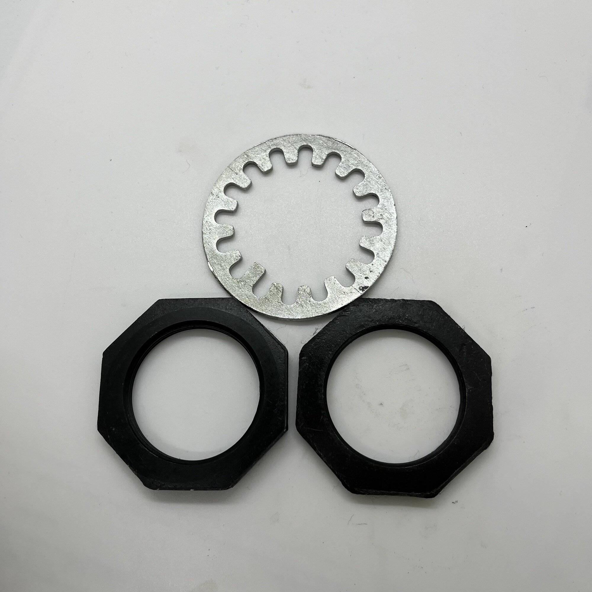 Крепеж ГАЗ-3302 ступицы задней, полуоси комплект