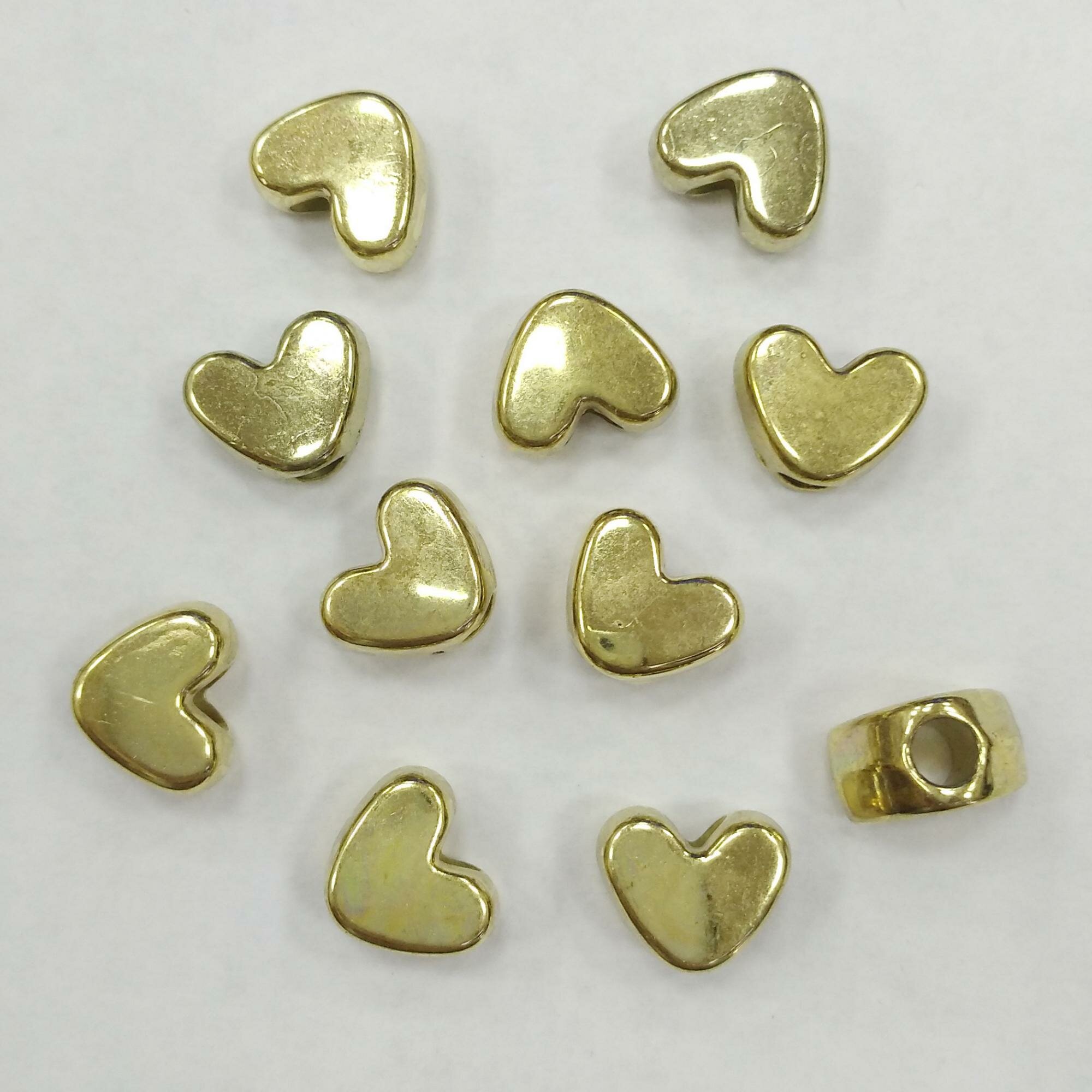 Бусины акриловые, 12х9х7мм, сердечки, золотистого цвета, 5 грамм