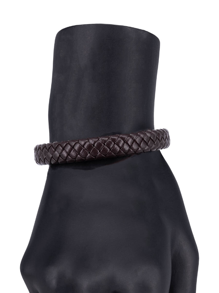 Плетеный браслет