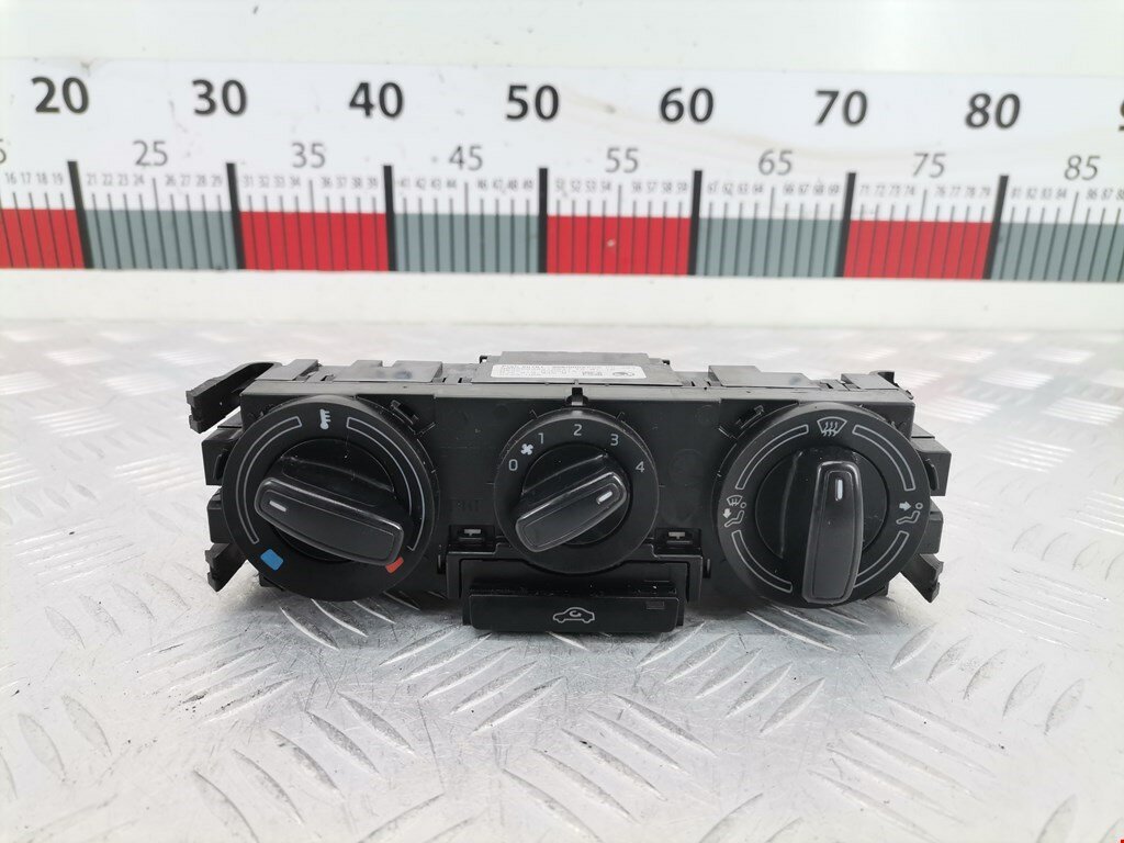 Блок управления печки (климат-контроля) Skoda Rapid 1 5JA820045A арт. 1819140