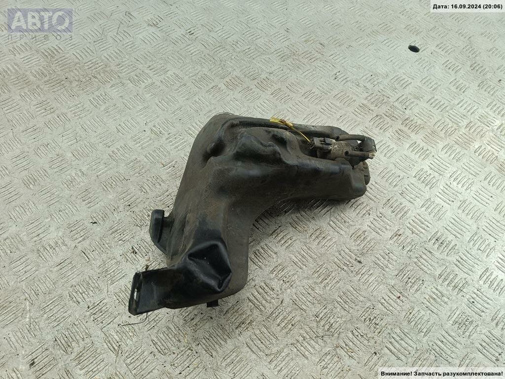 Бачок омывателя Citroen C4 (2004-2010)