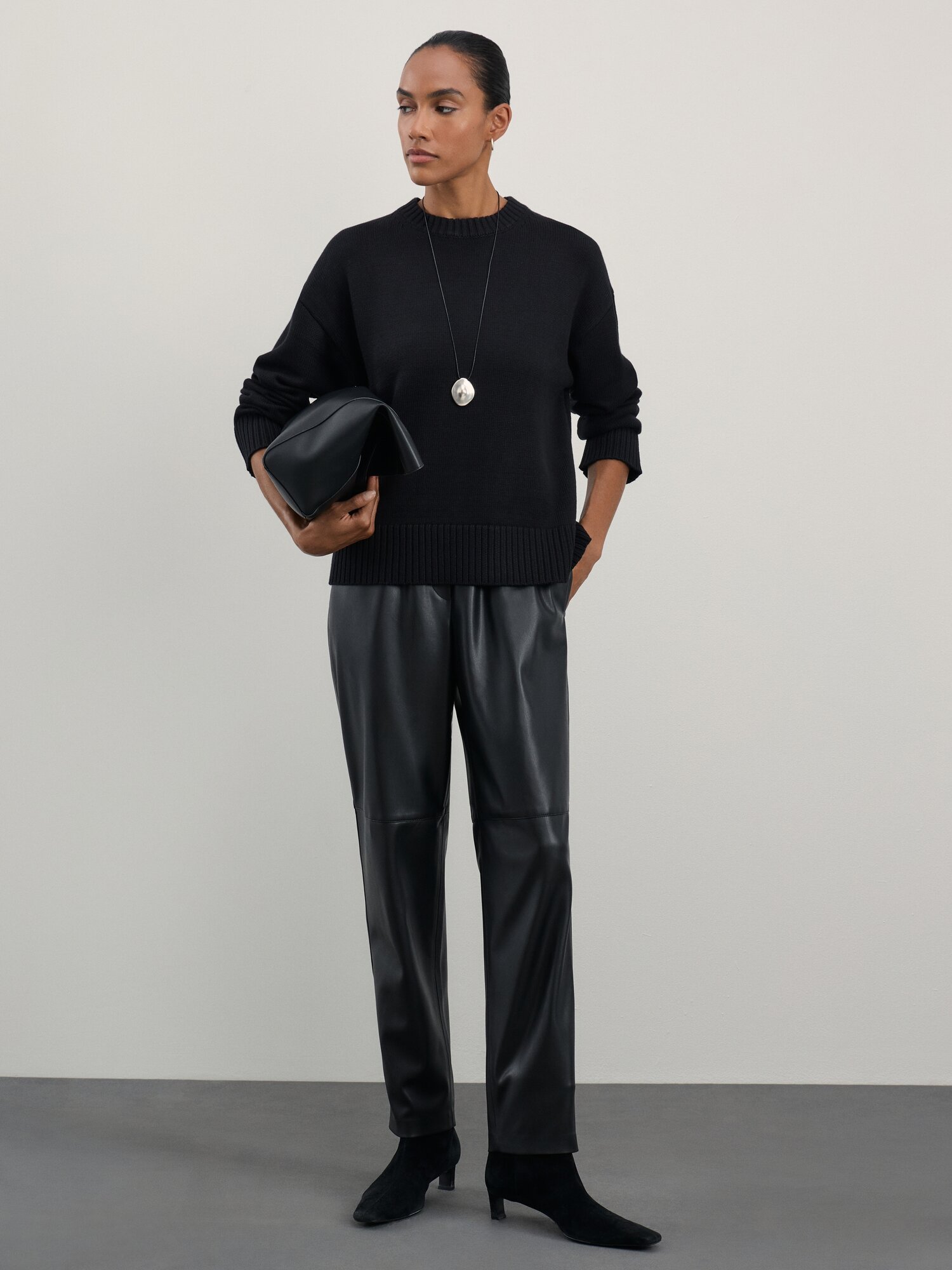 Брюки джоггеры