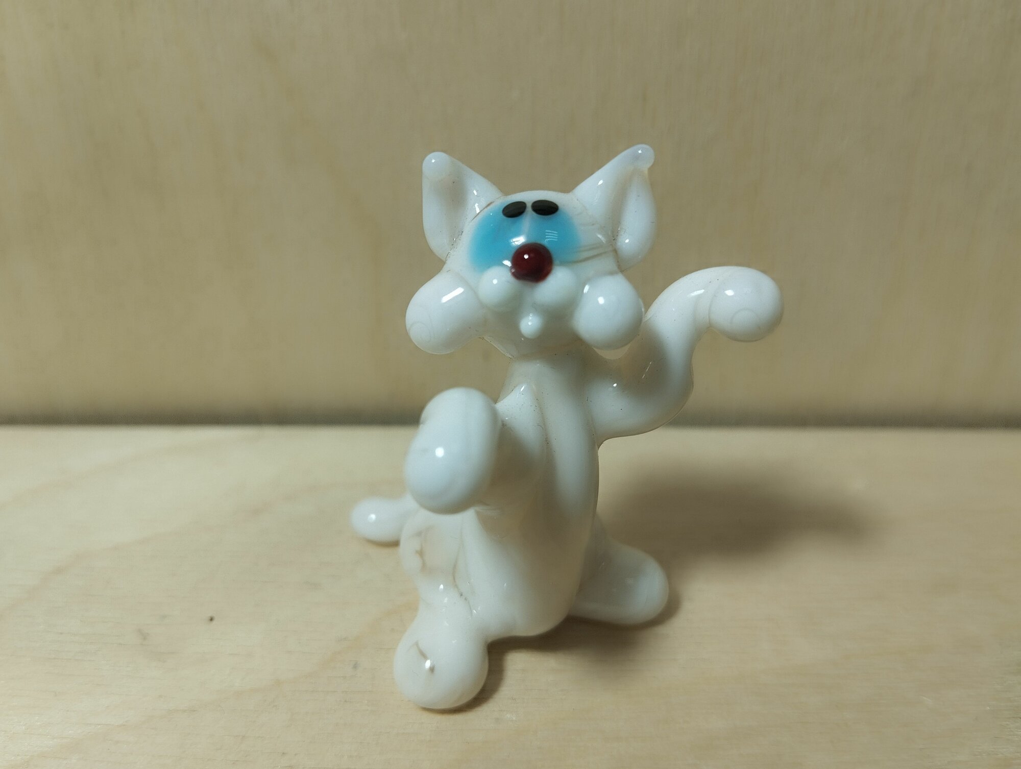 Стеклянная фигурка кот