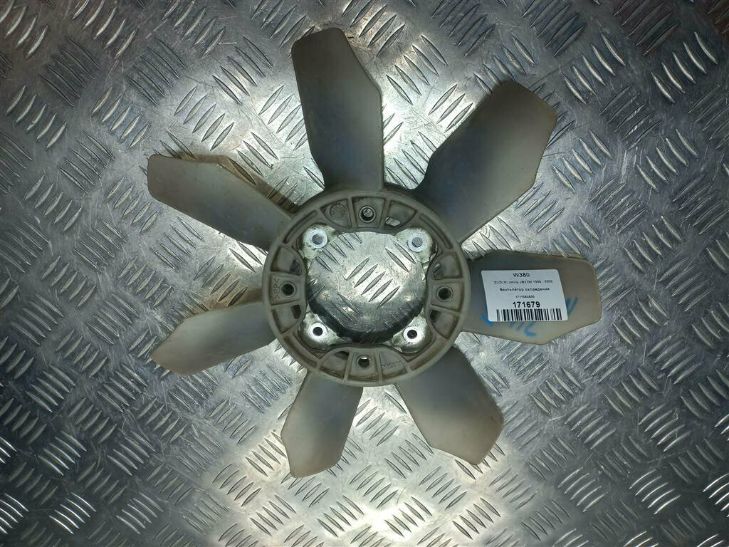 Крыльчатка вискомуфты Б/У для SUZUKI JIMNY III рестайлинг (2005—2012) 1711080A00