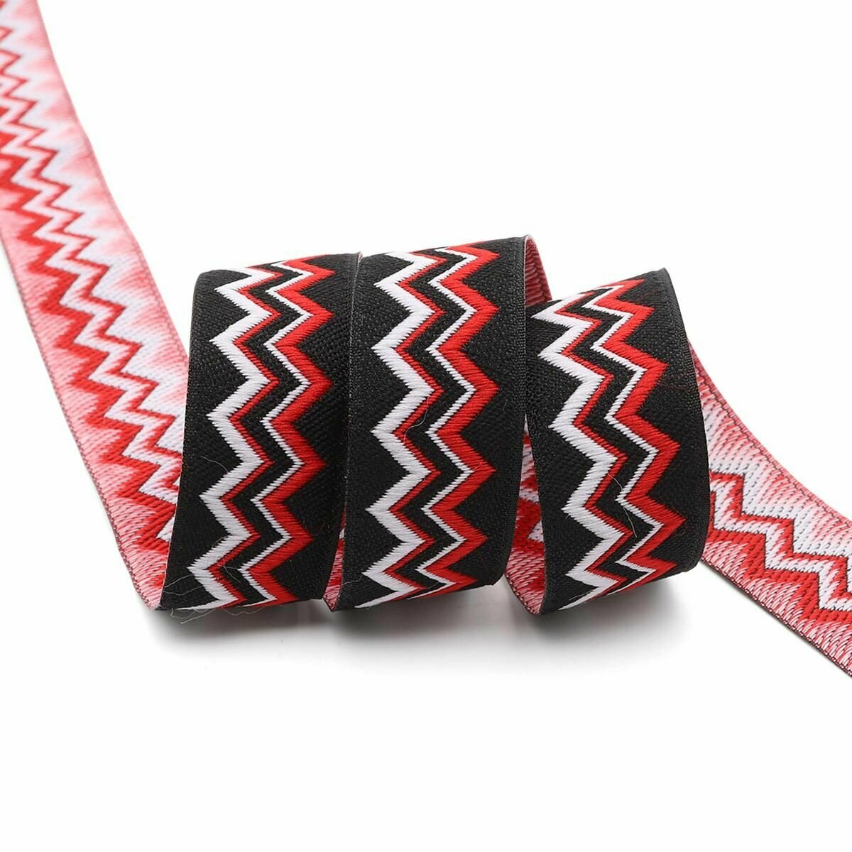 Тесьма айрис "Зигзаг", жаккардовая, 20 мм, 10 м, цвет V1, черно-красная, 20278, 10 шт