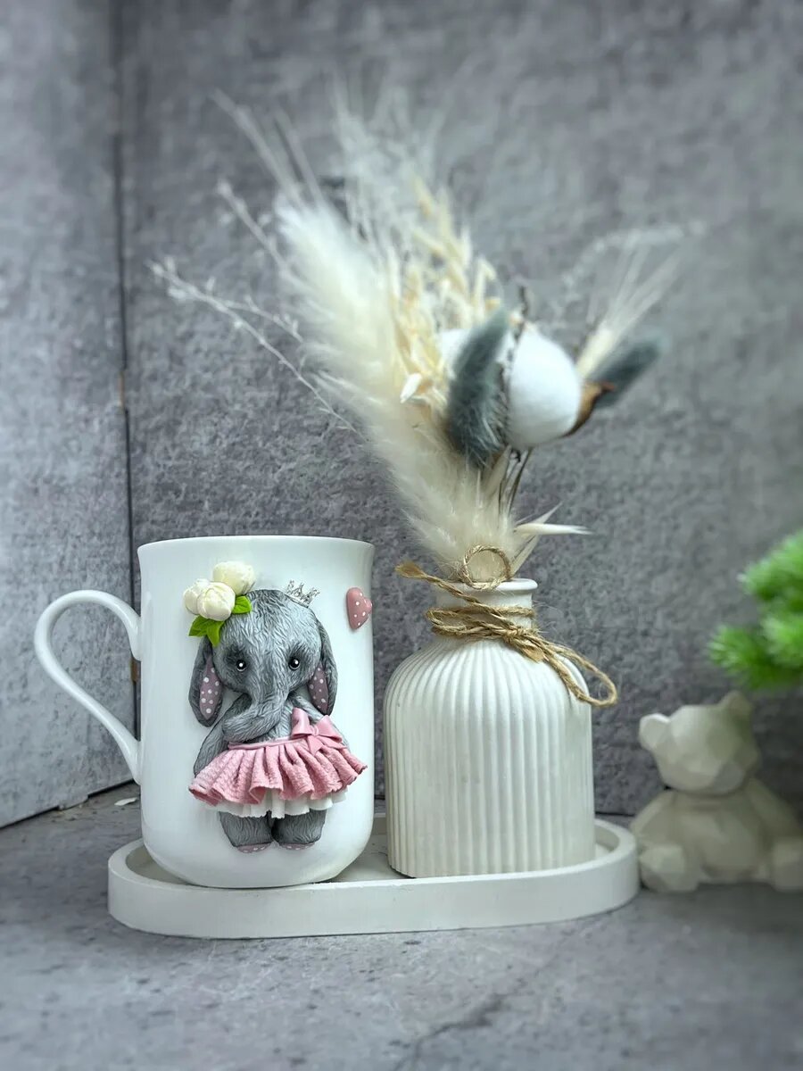 Кружка со слоником из полимерной глиной