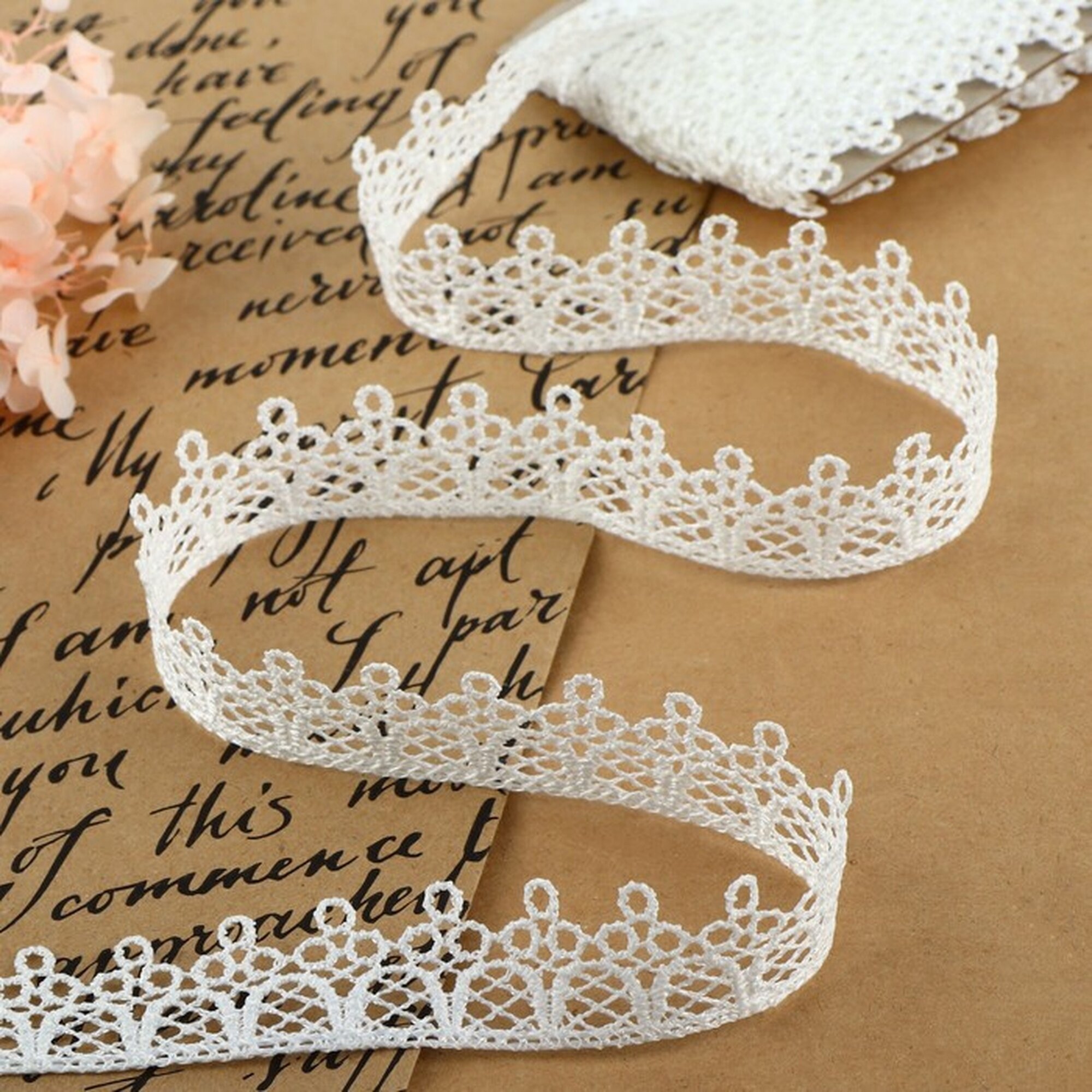 Гипюровое кружево Арт Узор, пришивное, 20 мм x 9 ± 0,5 м, белое