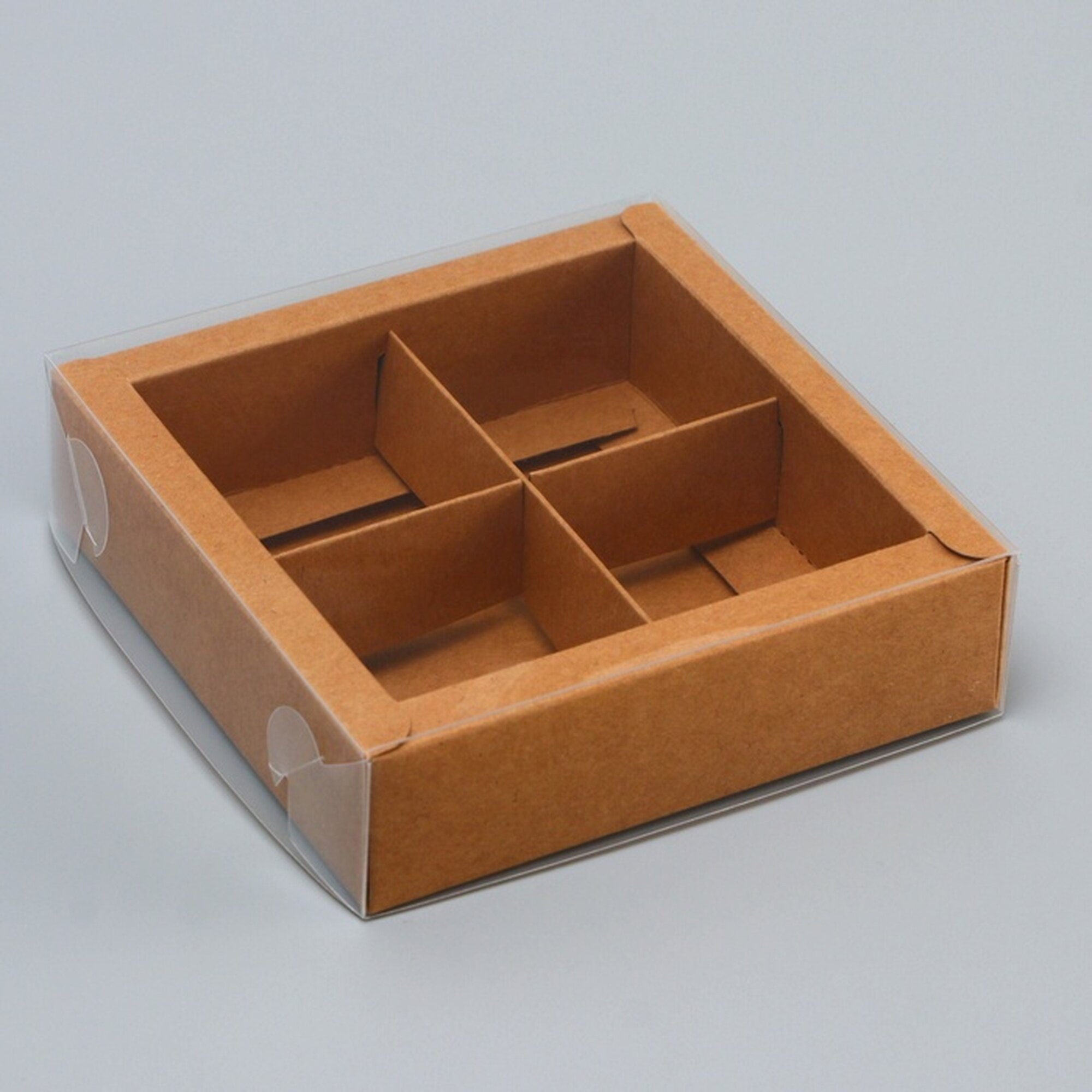 Коробка для 4 конфет, 12.5×12.5×3.5 см. Кондитерская упаковка