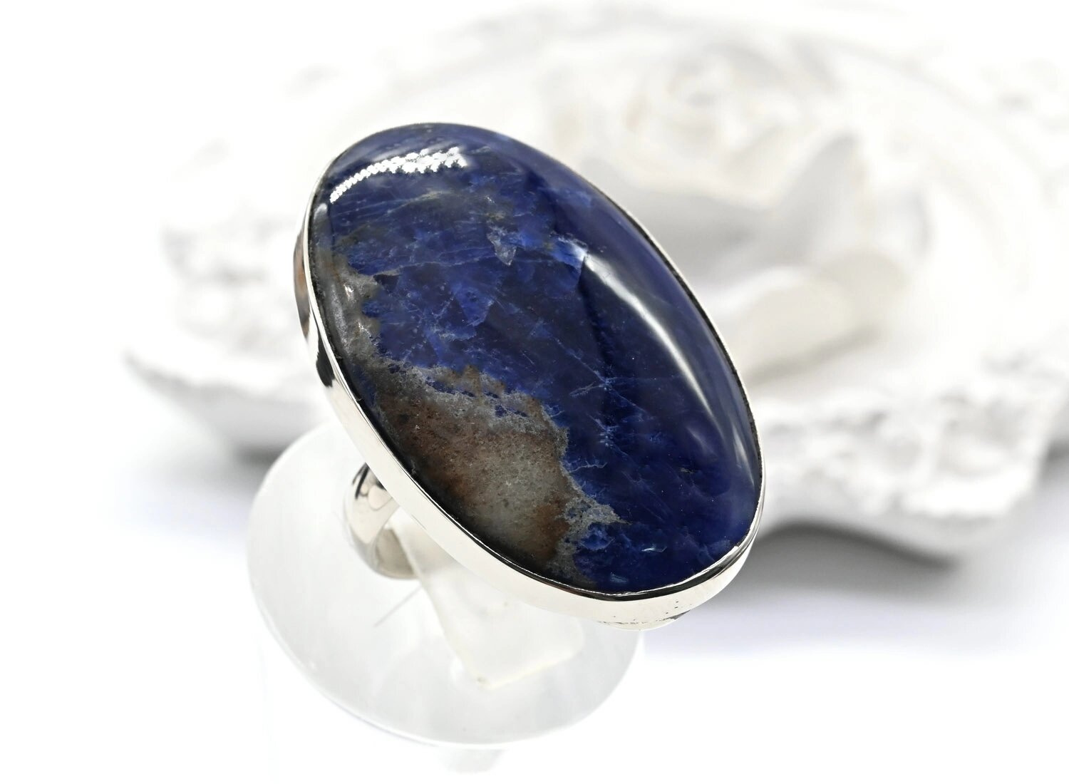 Кольцо, содалит