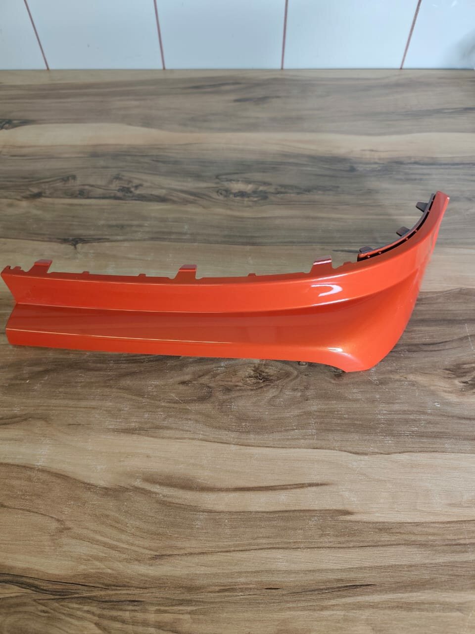 Накладка под решетку радиатора на Танк 300 правая 5509130XKM01A