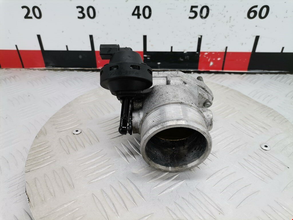 Заслонка дроссельная Volkswagen Passat 5 GP 8E0145950C арт. 1588714