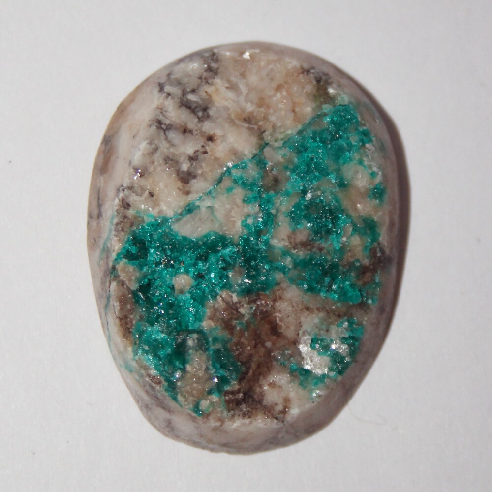 Диоптаз кабошон, натуральный камень, 28х21х4 мм, Урал, "True Stones"