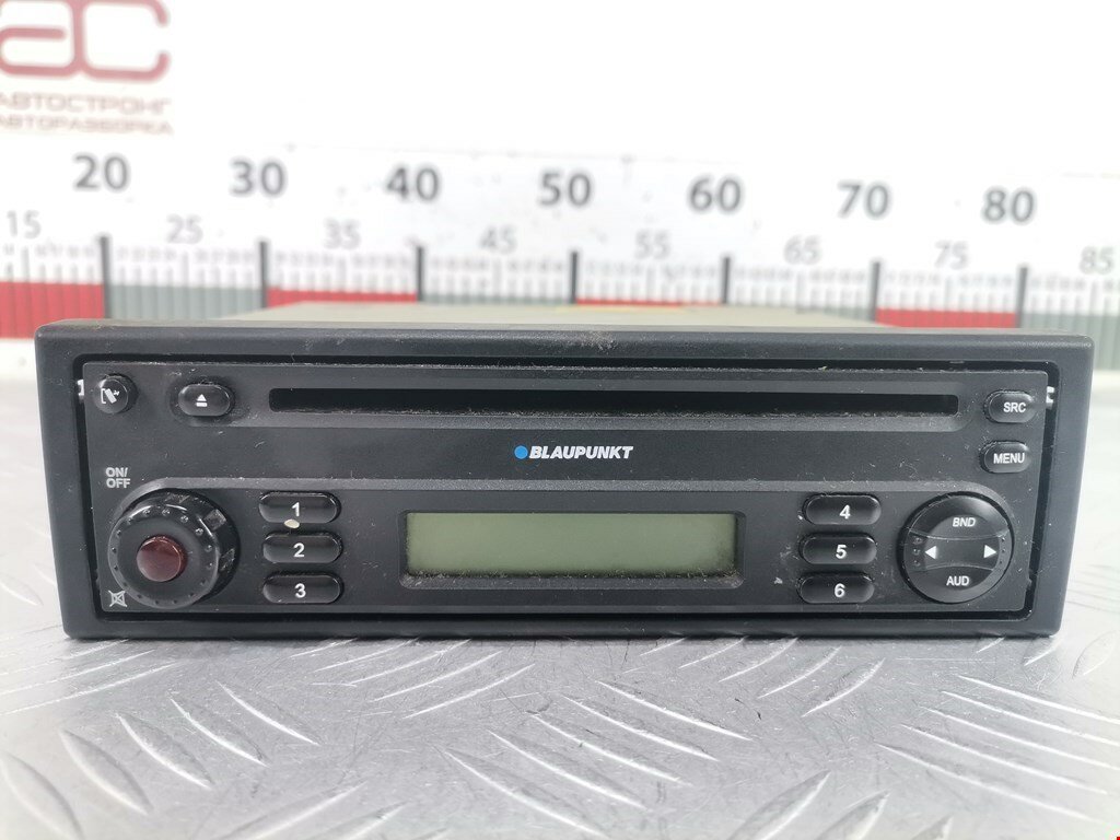 Магнитола Renault Sandero 1 281116543R арт. 1523853