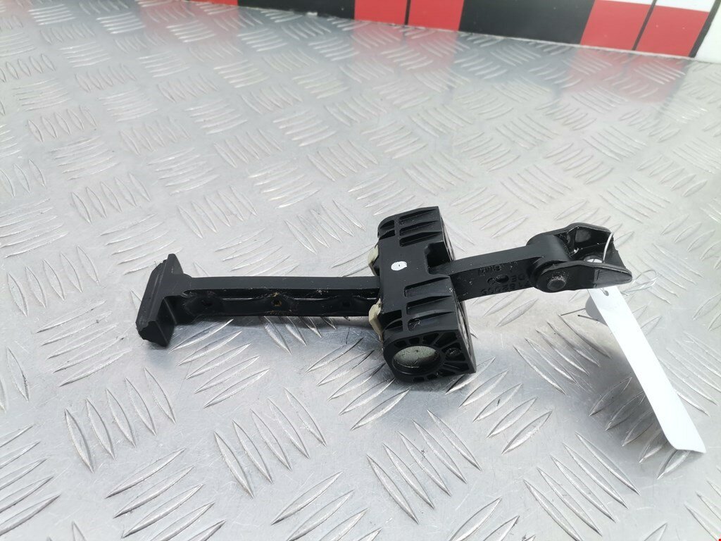 Ограничитель открывания двери BMW 5-Series (F07/F10/F11/F18) 51217182005 арт. 1814892