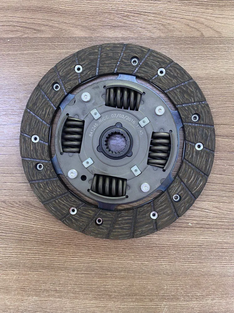 Диск сцепления (дв. 1.1 SQR472) (производитель Корея) Chery QQ QQ6 (можно и на 0,8 372) (дв. 1.1 СКЮР472) Чери кюкю КЮКЮ6 кьюкью КЬЮКТЮ6