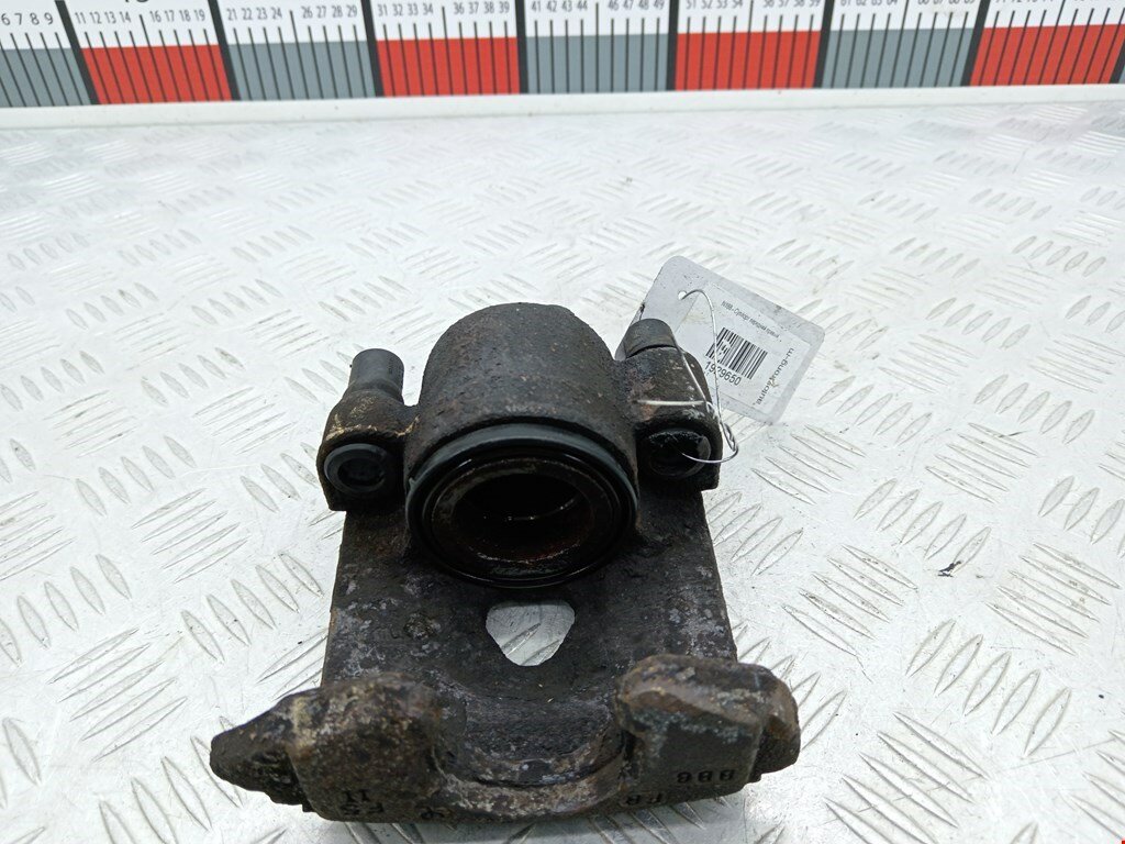 Суппорт передний правый Skoda Fabia 1 1K0615124D арт. 1929650