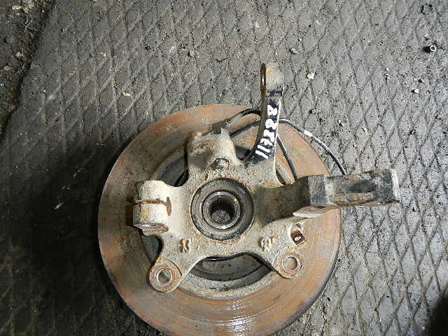 Б/У Кулак поворотный передний левый, Chery (Черри)-KIMO(S12) (08-) Chery KIMO(S12) (08-14) с разбора с ступицей 117388 CH...