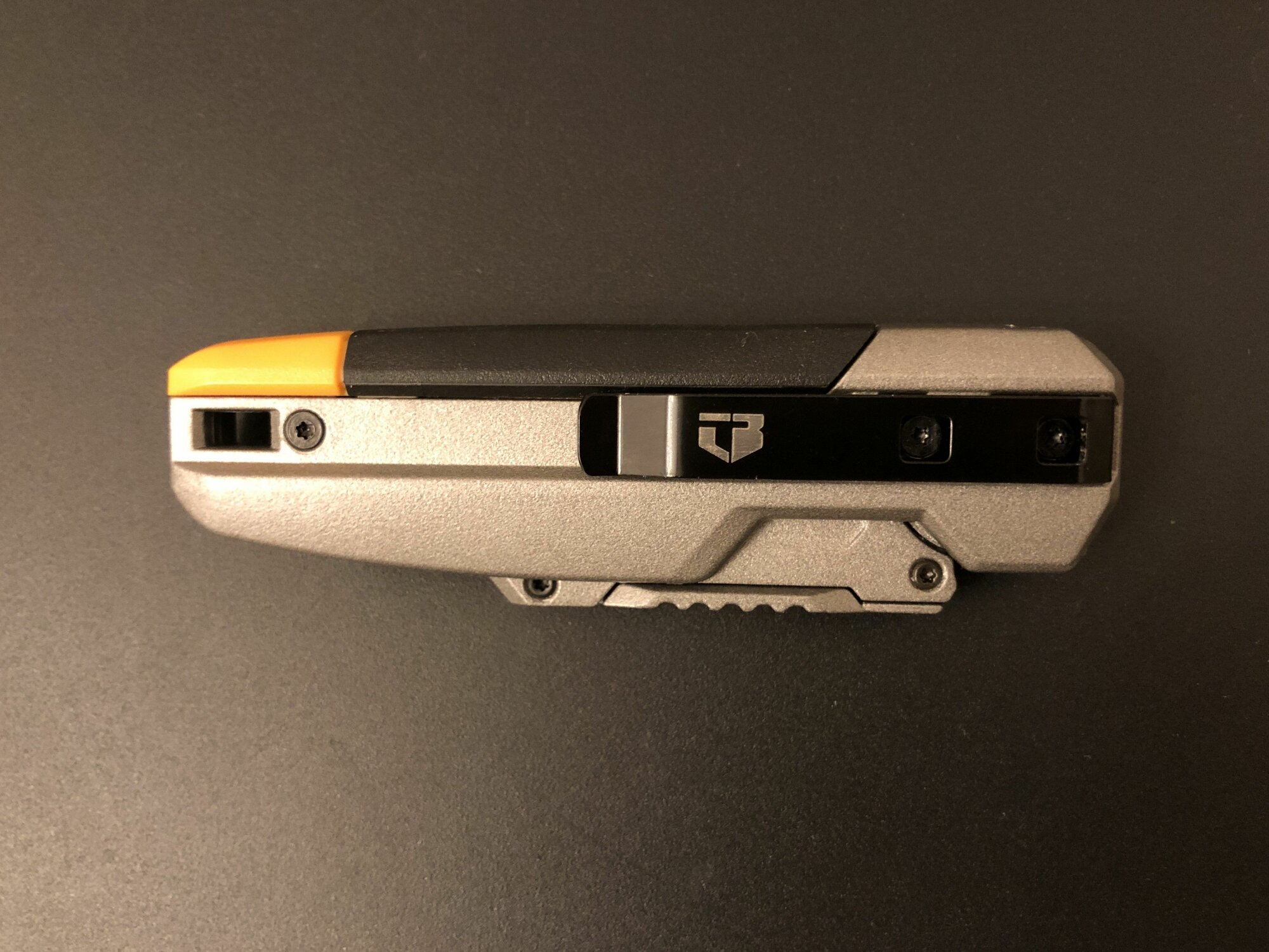 Складной нож TOUGHBUILT TB-H4S2-123-1 со сменяемыми лезвиями