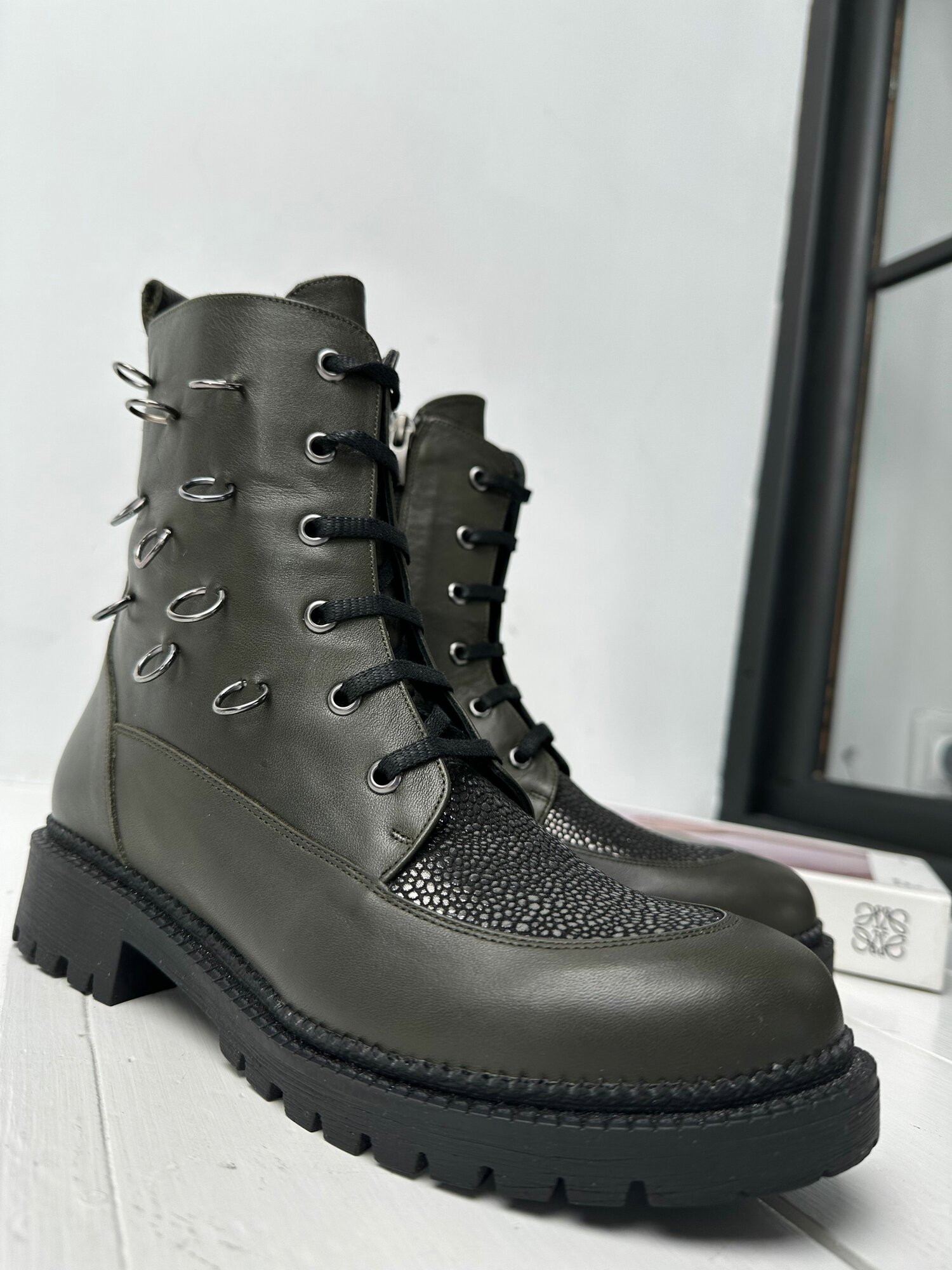 Ботинки