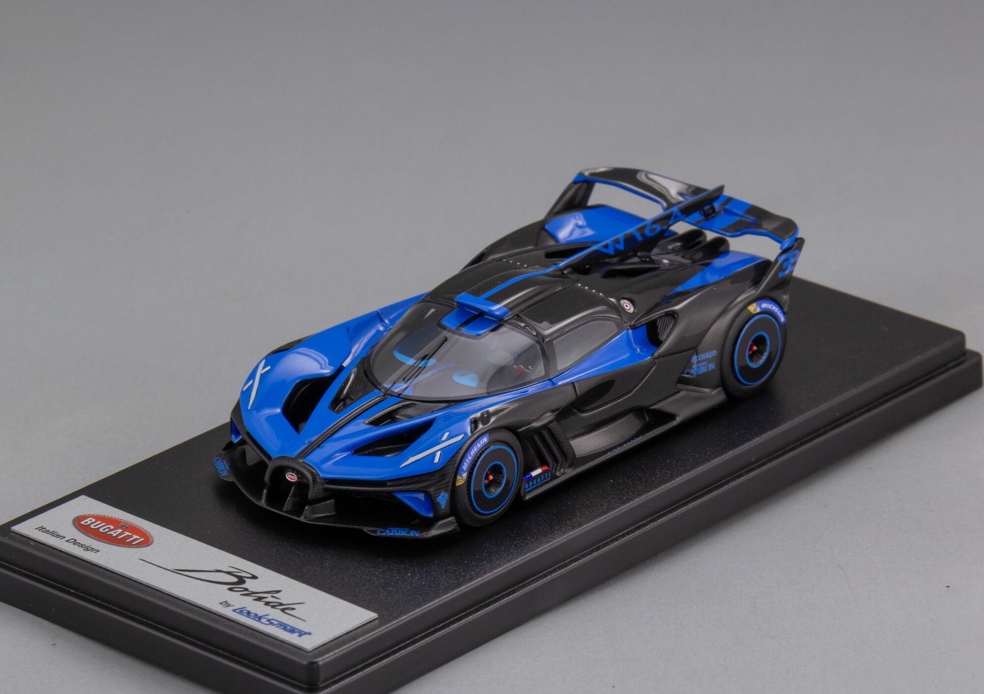 Масштабная модель Bugatti Bolide - 2021