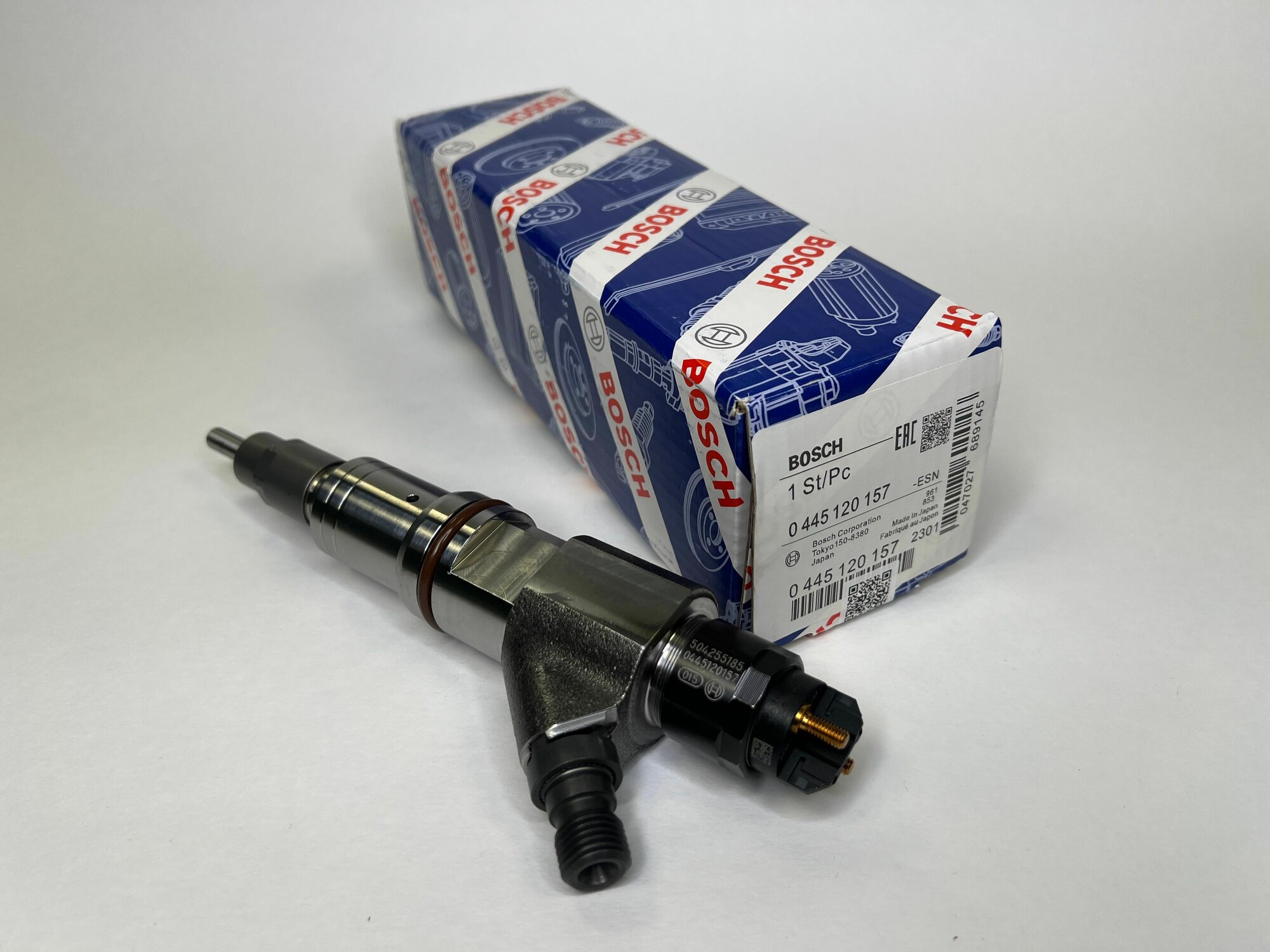 Форсунка топливная Bosch 0445120157