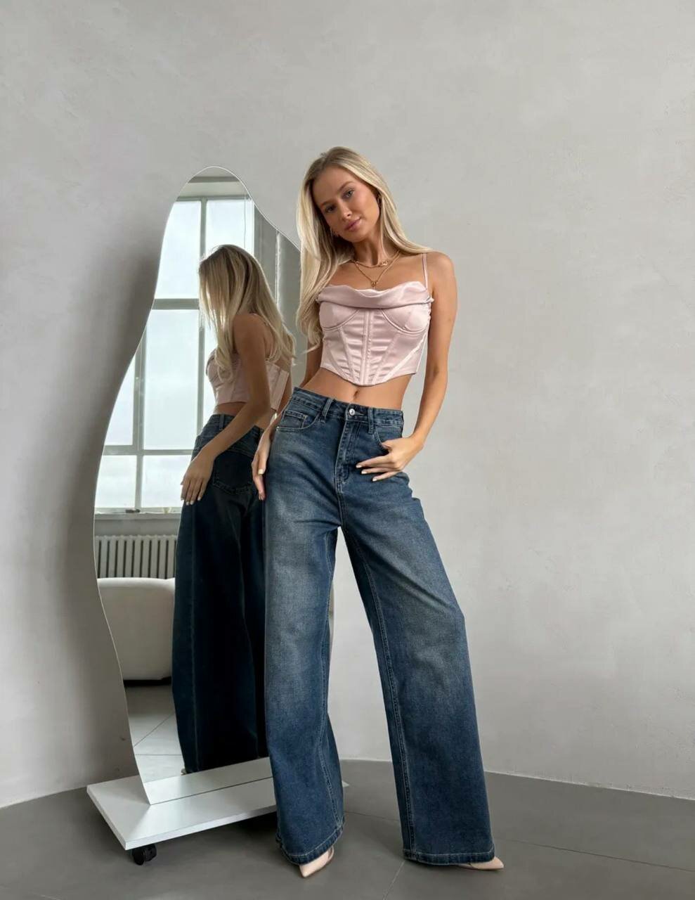 Джинсы трубы