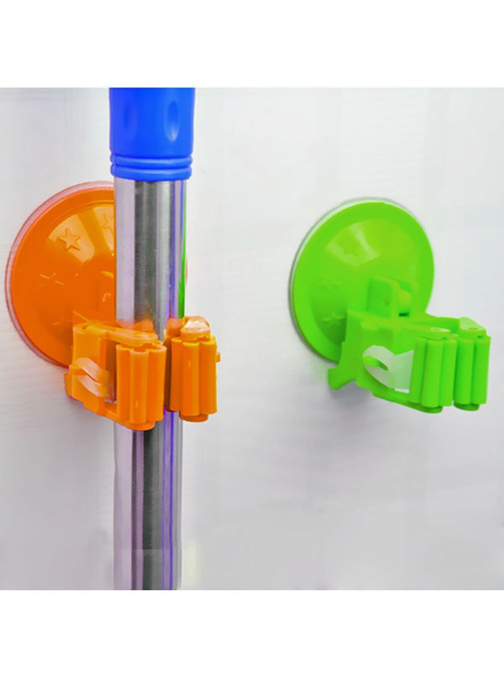 Держатель для уборочного инвентаря на вакуумной присоске, 5,5×5,5×7 см, цвет оранжевый