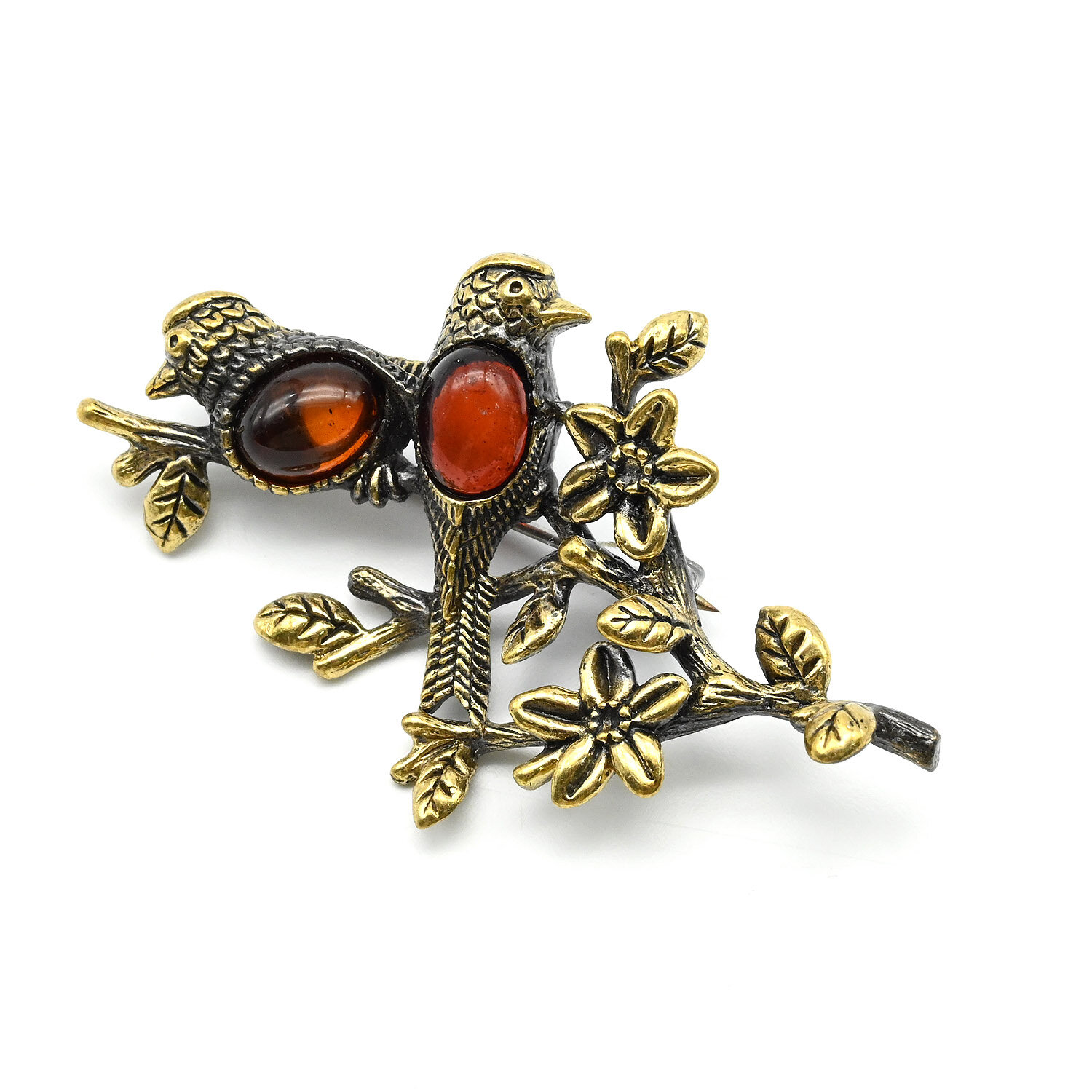 Брошь, янтарь