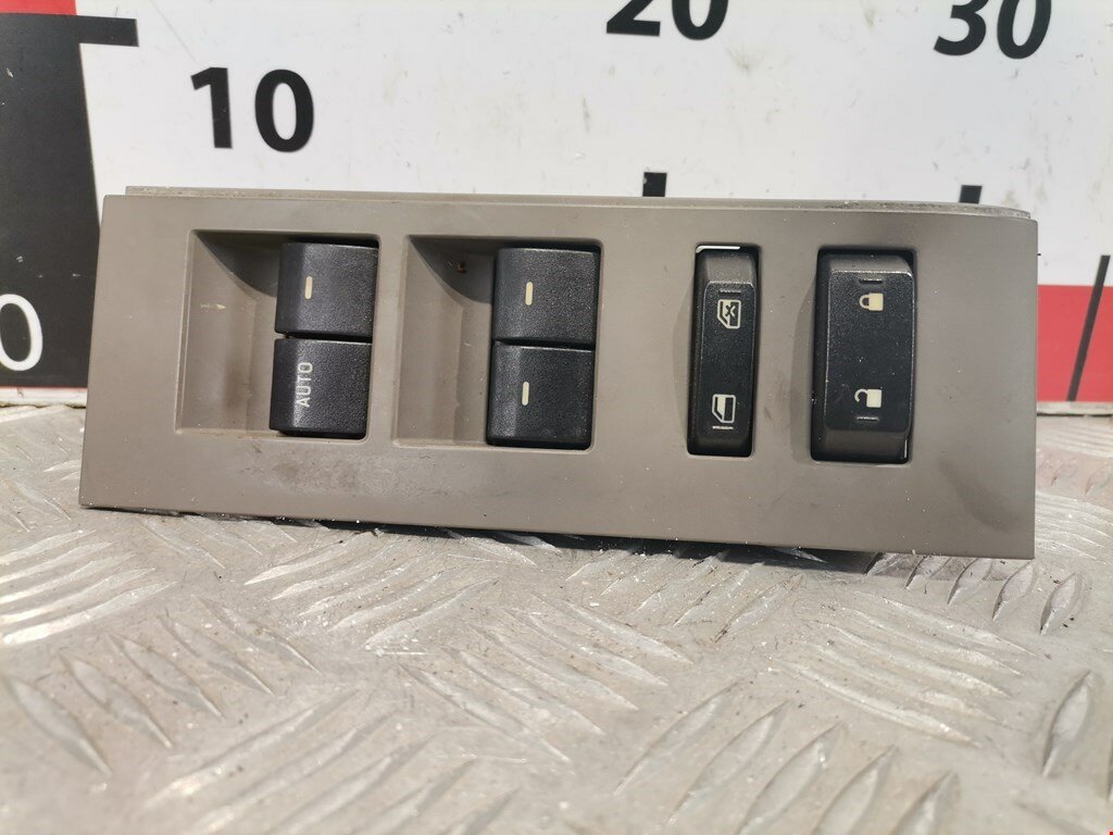 Блок управления стеклоподъемниками Ford Explorer 4 6L2Z14529AAA арт. 903155