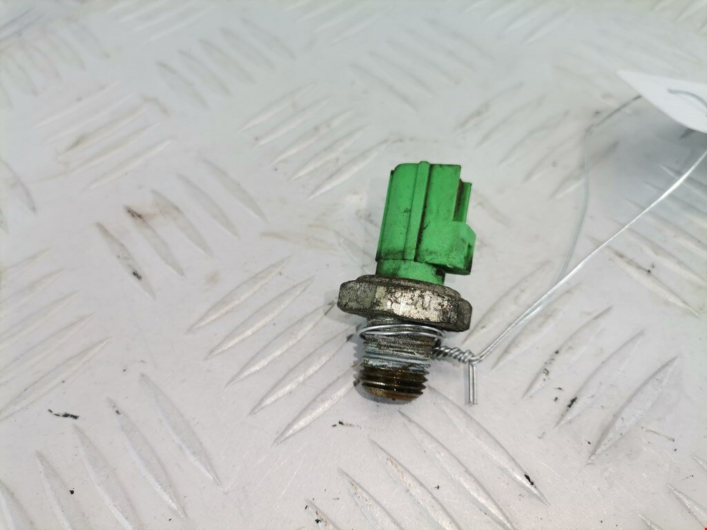 Датчик давления масла Mazda 6 GG LF0118501 арт. 1550281