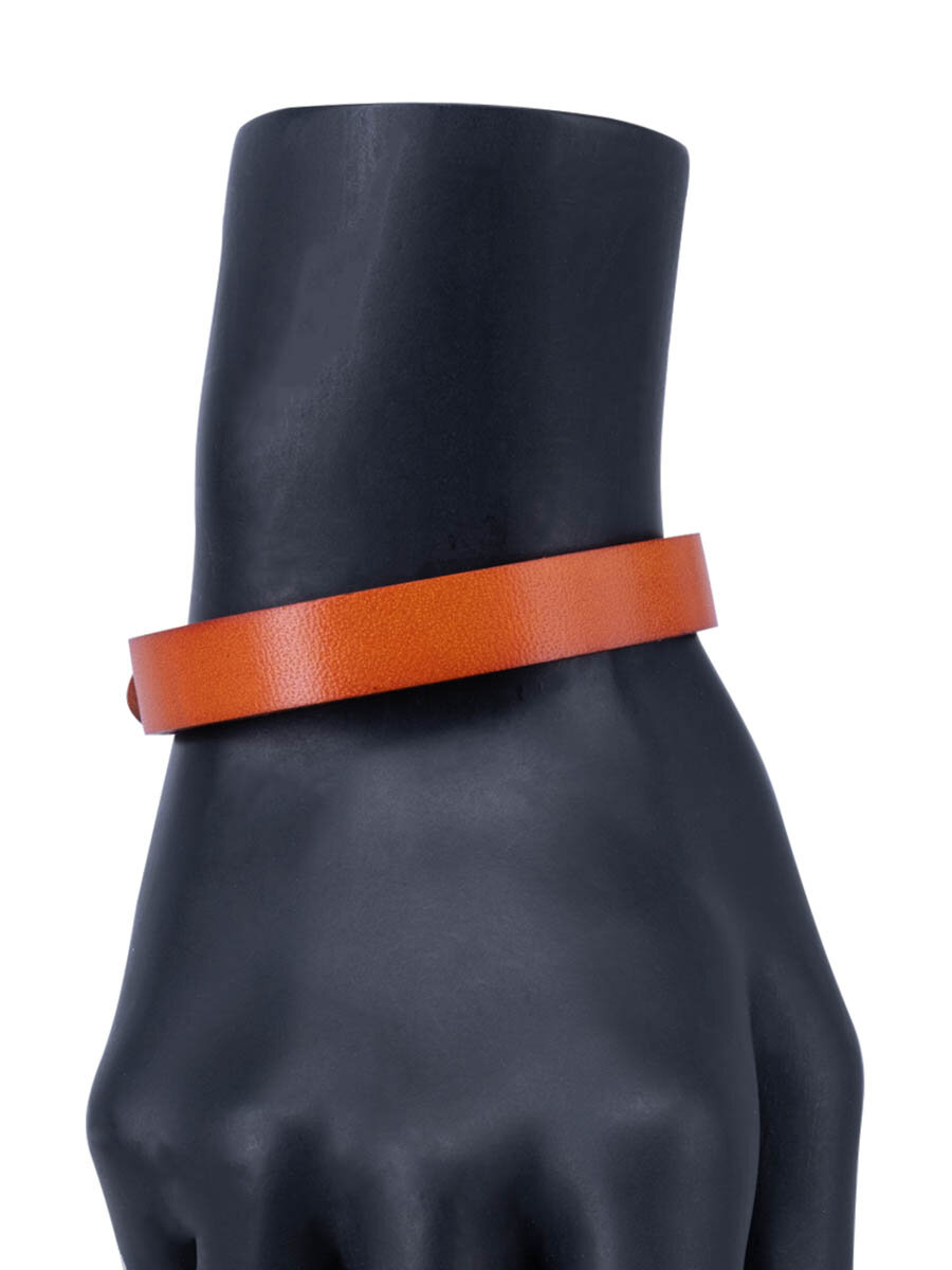 Плетеный браслет