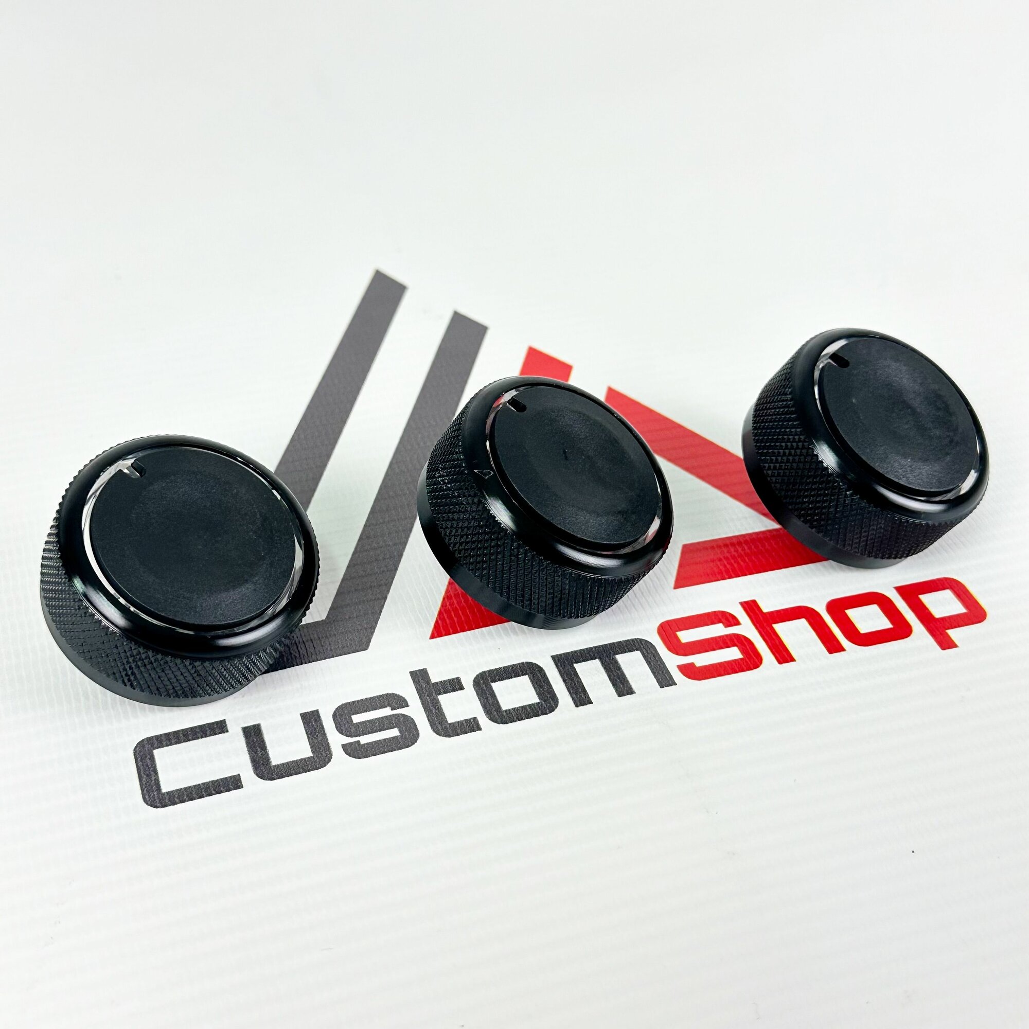 Ручки регулировки отопителя Chevrolet Niva 2123 черный лак