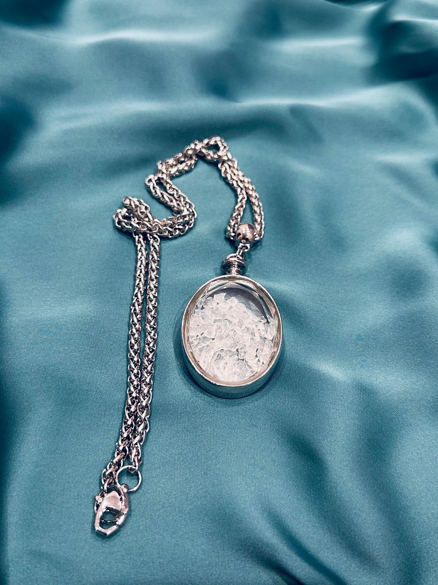 Колье, горный хрусталь