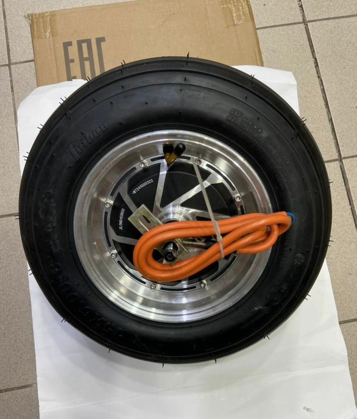 Мотор колесо с покрышкой на электроскутер Kugoo Kirin C2/C2 Pro